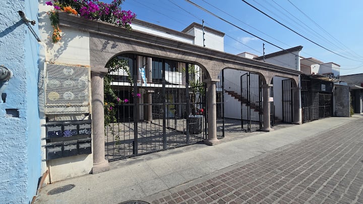 Hospedaje Céntrico Y Acogedor - Celaya