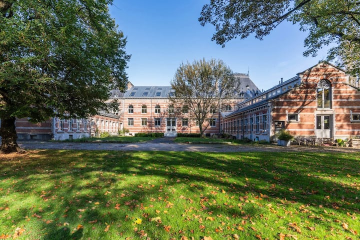 Historic Loft 180m² | Private Park | 5' > Eurostar - Bruselas, Bélgica