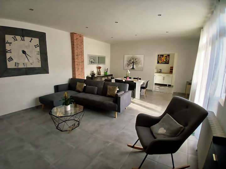 Maison Lumineuse & Moderne – 4 Chambres - Vichy