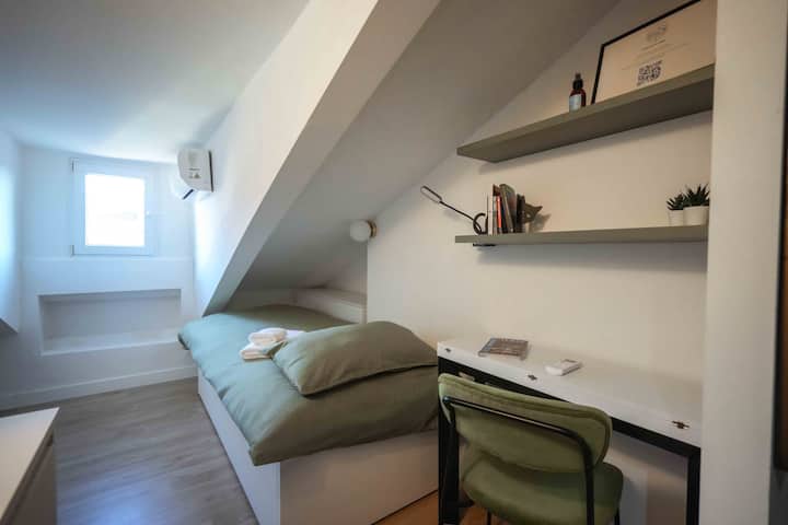 The Little Loft-100m From Porta Nuova-turin Center - Turin