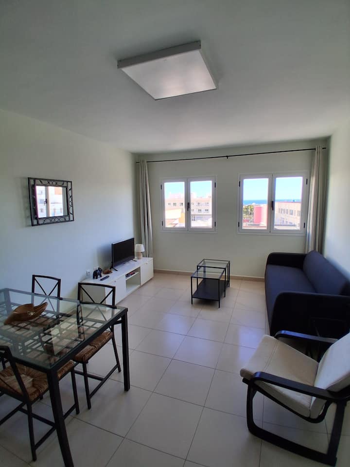 Piso Luminoso Y Centrico Con Azotea Privada - Puerto del Rosario