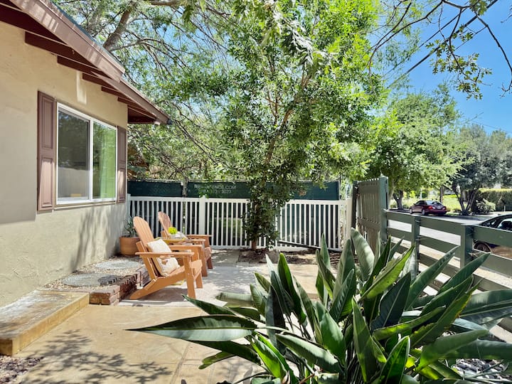 Sale！jie's Pasadena Getaway · 3br / 2ba Front Yard - Pasadena, CA