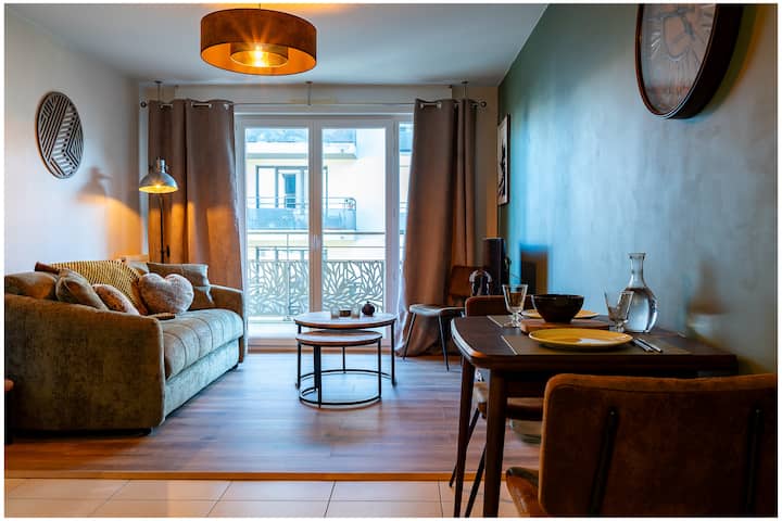 Cosy & éLégant • Emplacement Idéal - Hotel ibis budget Chatillon Paris Ouest