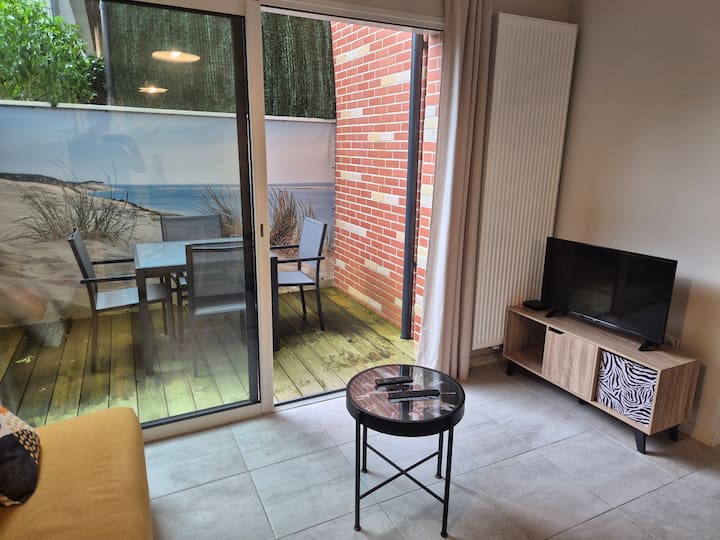 Studio En Centre-ville Au Calme, Terrasse, Parking - Arcachon