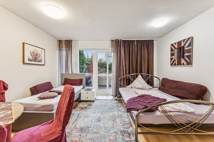 Helles Garten‑studio Mit Balkon, Küche, Tv & Wlan - Hofheim am Taunus