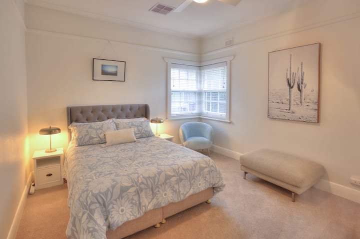 Character Maisonette Between The City And The Sea - Adelaide