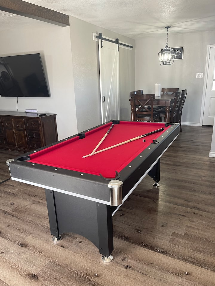 Nelo’s Lodge— 5 Beds, Billiards & More Close To Ai - Abilene, TX
