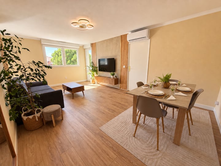 Appartement Chic Et Chaleureux + Piscine/parking - Perpignan
