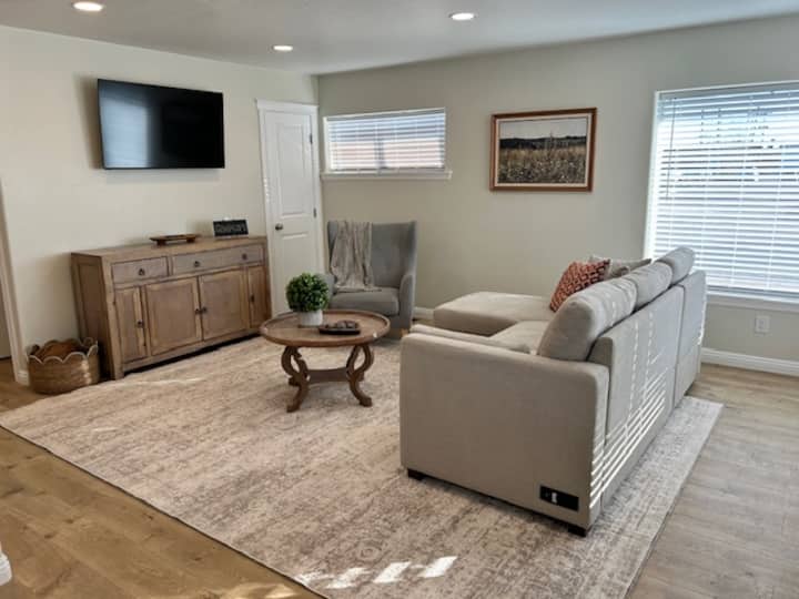 All New, Cozy 2-bedroom Cottage In Vernal, Ut - Vernal, UT