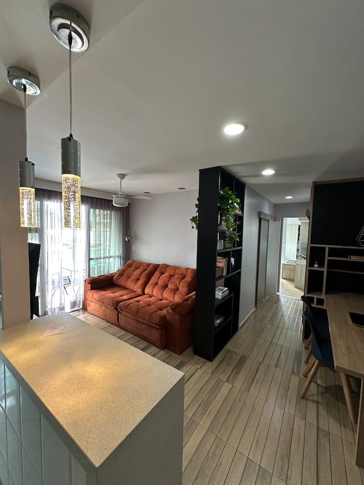 Apto 2 Quartos C/ Piscina E Garagem 500m Da Praia - Recreio