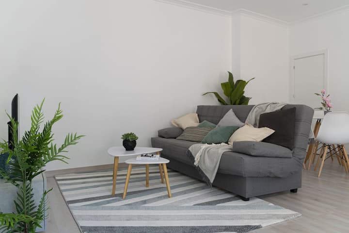 Precioso Estudio Junto A La Catedral - Burgos