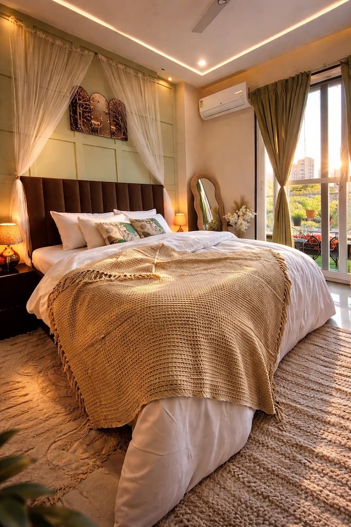 Emera Deereme Luxury 1bhk • Ps4 • Private Balcony - Gurugram