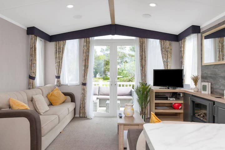 Seton Sands | Wentworth | 2br Sleeps 6| Starlink - North Berwick