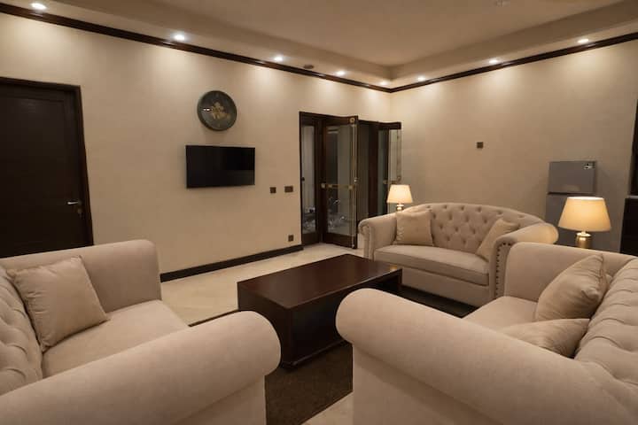 Private & Peaceful 3-bedroom Home In Dha Phase 4 - Lahore