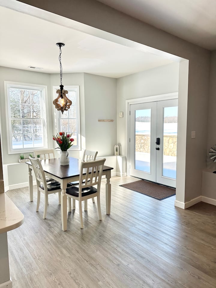 Sunset Escape | Spacious, Sleeps 8, Private Land - Westmoreland State Park, Montross