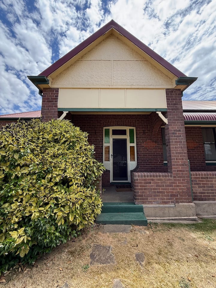 Harry's House - Crookwell