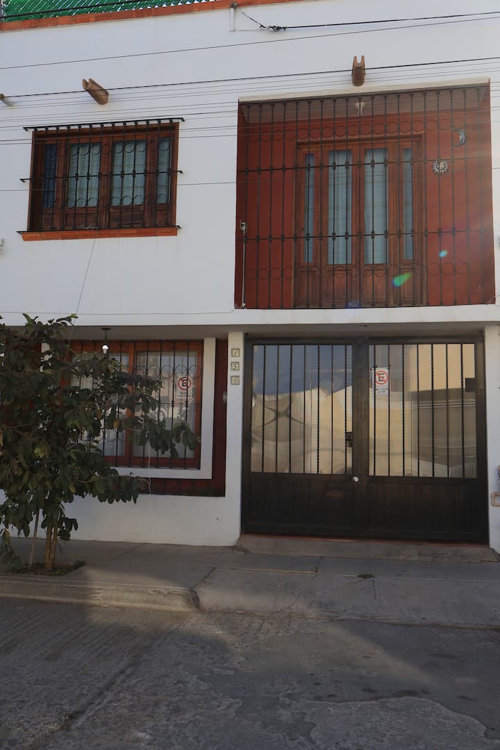 Hermosa Y Tranquila Casa - San Luis Potosí