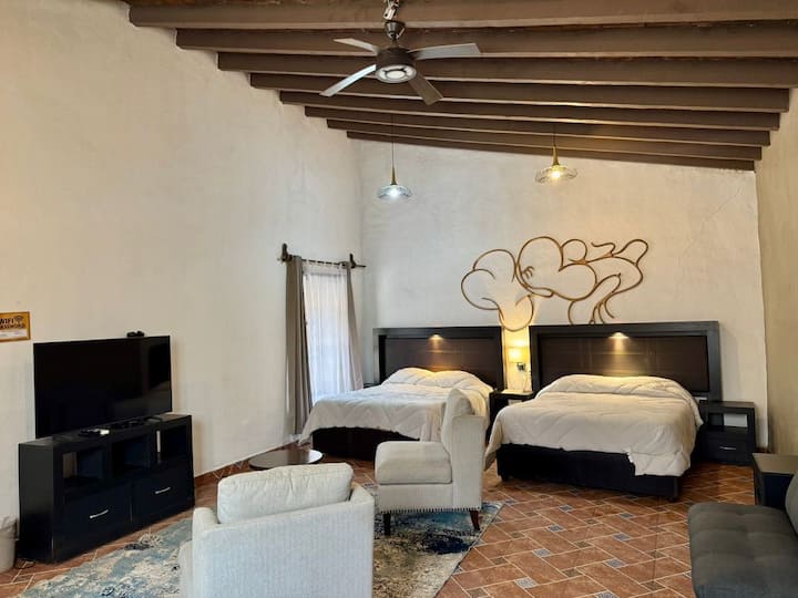 Galera Histórica Centro De Tepoztlan - Tepoztlán