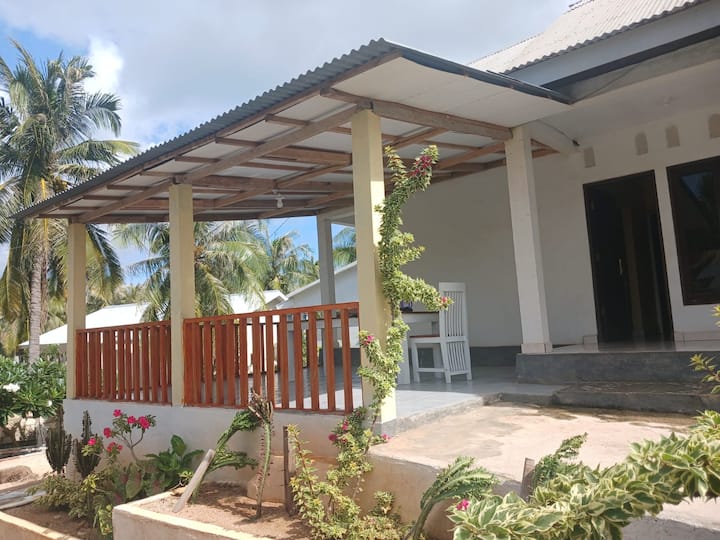 Ume Kelapa - 3 Bedroom House. - East Nusa Tenggara