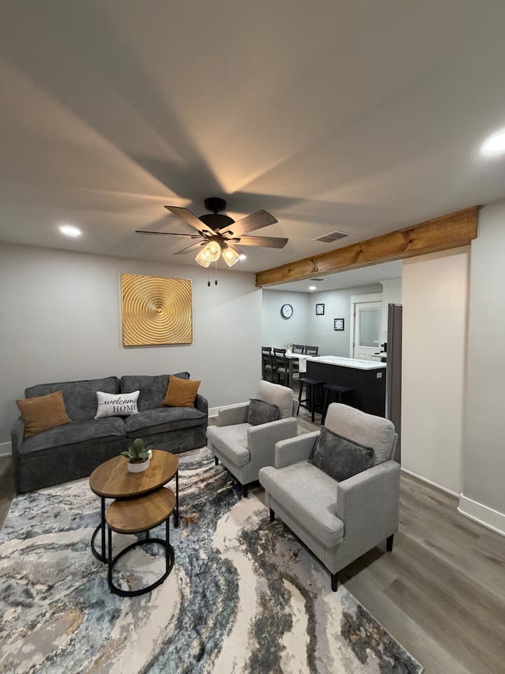 Cozy Vibes Cottage-style Home - Tyler, TX