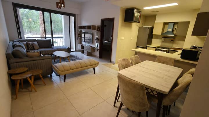 Luxury Escape At Al Raha Village - Áqaba