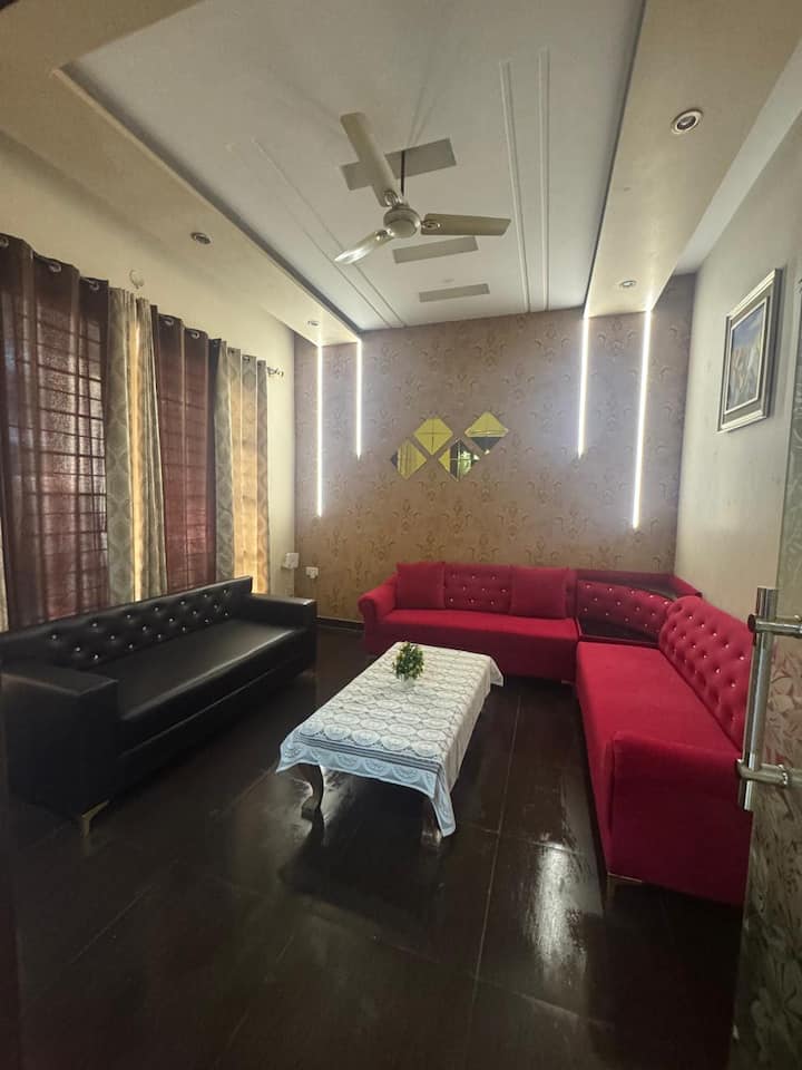 Its Duplex Home. For Families And Long Stays. - Ludhiana