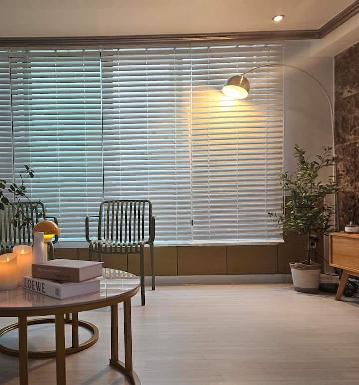 성심당.용문역.단체.출장. 복층독립공간.3룸.화2. 퀸베드5개.둔산5분. 주차가능 - Daejeon