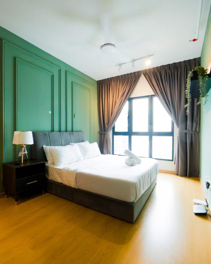 Emerald Luxe 1br 4 Pax | Splashmania Near Klia - Banting