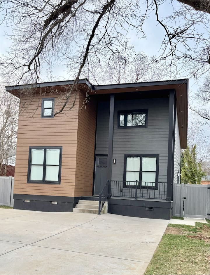 Luxury Oasis• Gym • By Uptown! - Rock Hill, SC