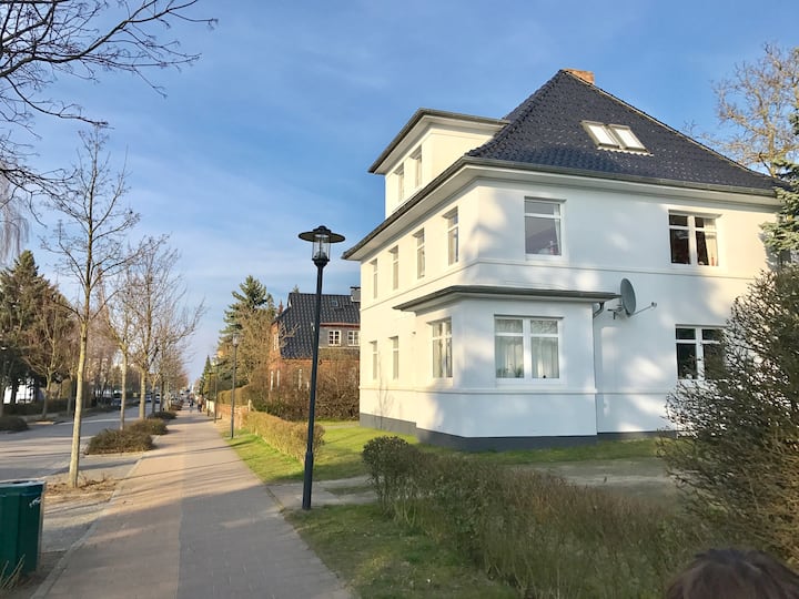 Geräumige Maritime Ferienwohnung In Kühlungsborn - Ostseebad Kühlungsborn