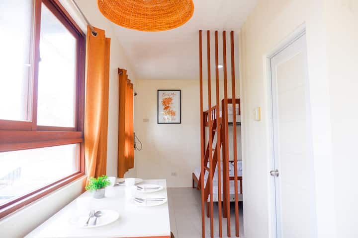 Relaxing Sea-view Tiny House + Beach Swimming - Lemery