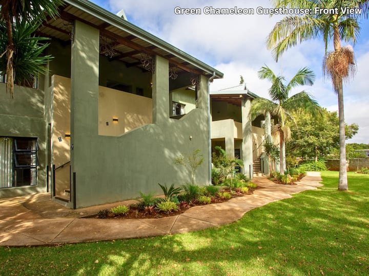 Purple Gecko Deluxe: Exec/family Unit - Lydenburg