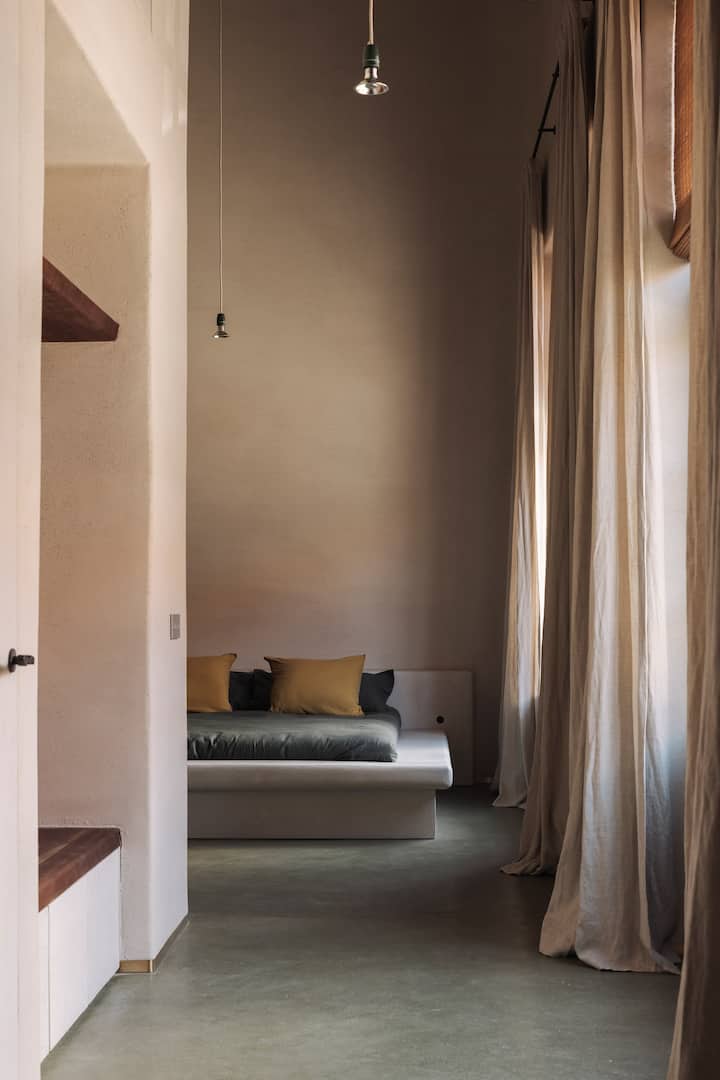 Jonojé, Suite Go - Bruges