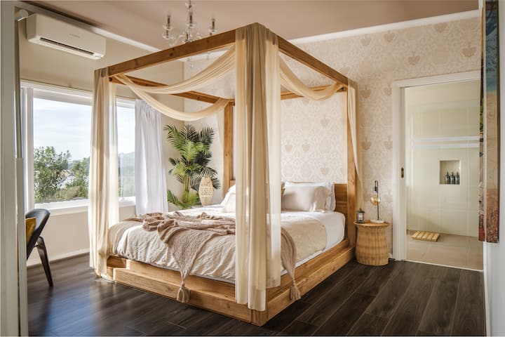 Seednest Treehouse | Spectacular Mountain View - Dandenong Ranges