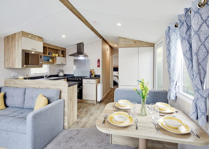 Classic 2 Bedroom - Helston