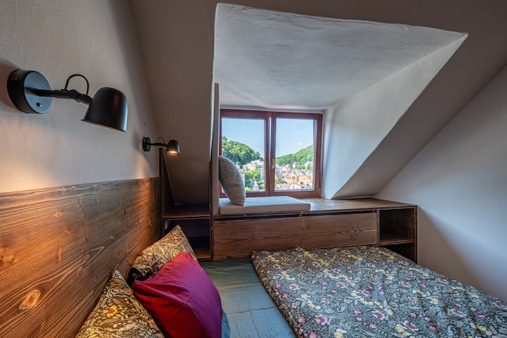 Apartment In The Heart Of Karlovy Vary With A View - Karlsbad