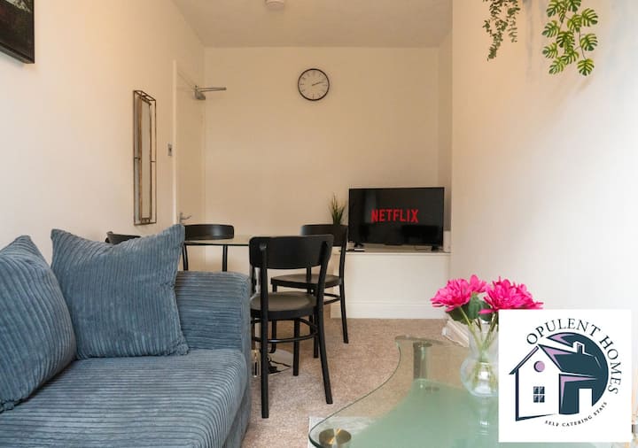 Modern 5 Bed Home - Reading Cent - Long Term Offer - Reading