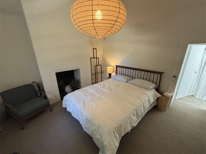 Bathurst River House B&b Room 3 - Upstairs - Bathurst