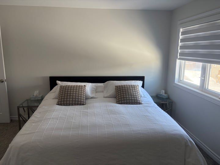 King Bed & Bath In New House - Welland
