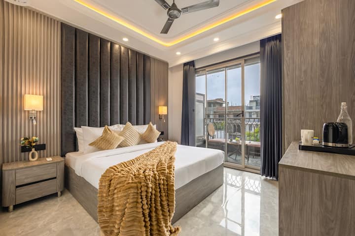 Urban Nest 1bhk With Kitchenette And Balcony - Gurugram