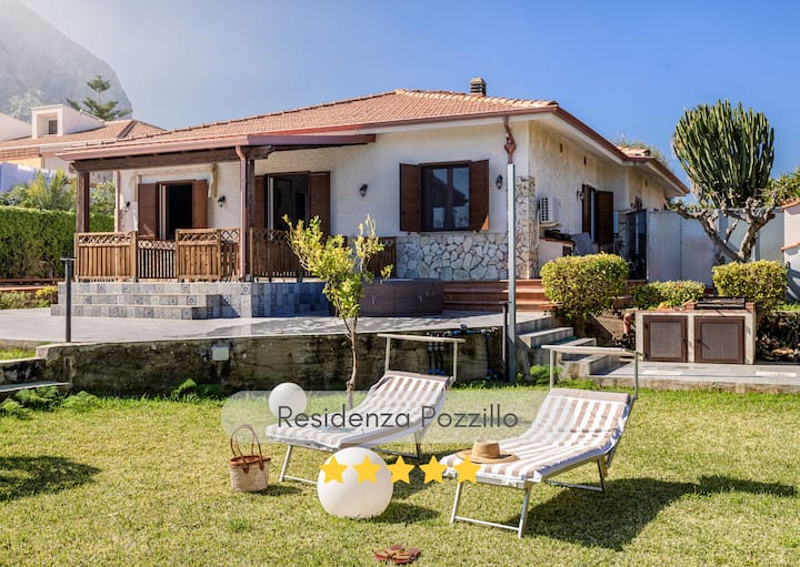 Residenza Pozzillo, Villa With Garden And Pool - Sicile