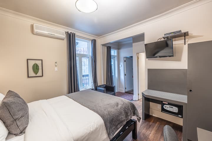 Petit Hôtel Café Krieghoff | Chambre 6 - Quebec City