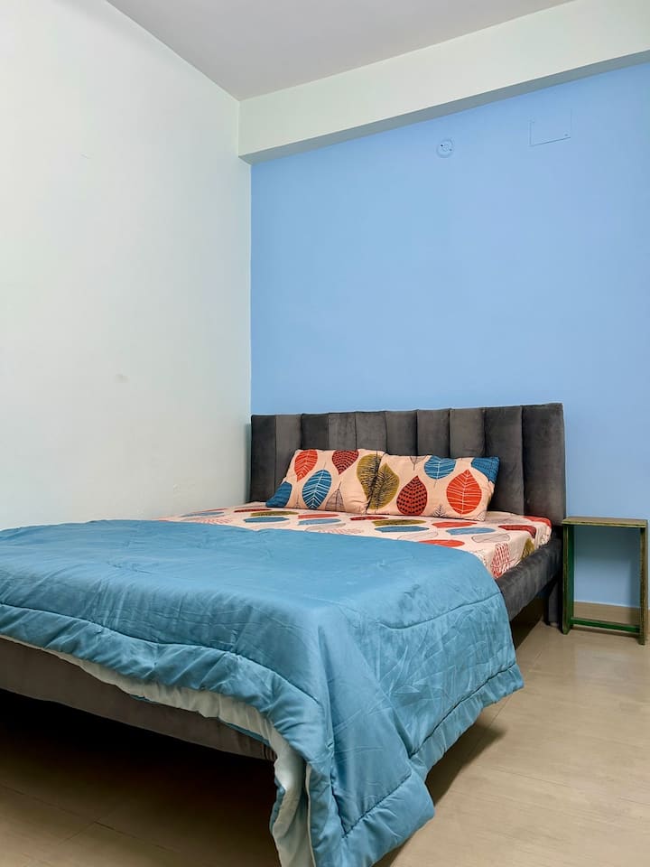 Stayeasy-mahogany - Kolkata (Calcutta)