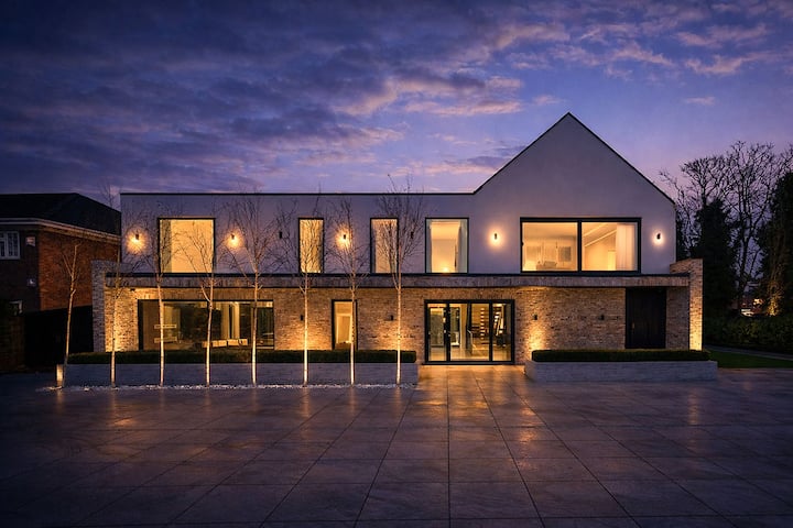 Golf Open 2026 Luxury Stay With Indoor Heated Pool - Southport