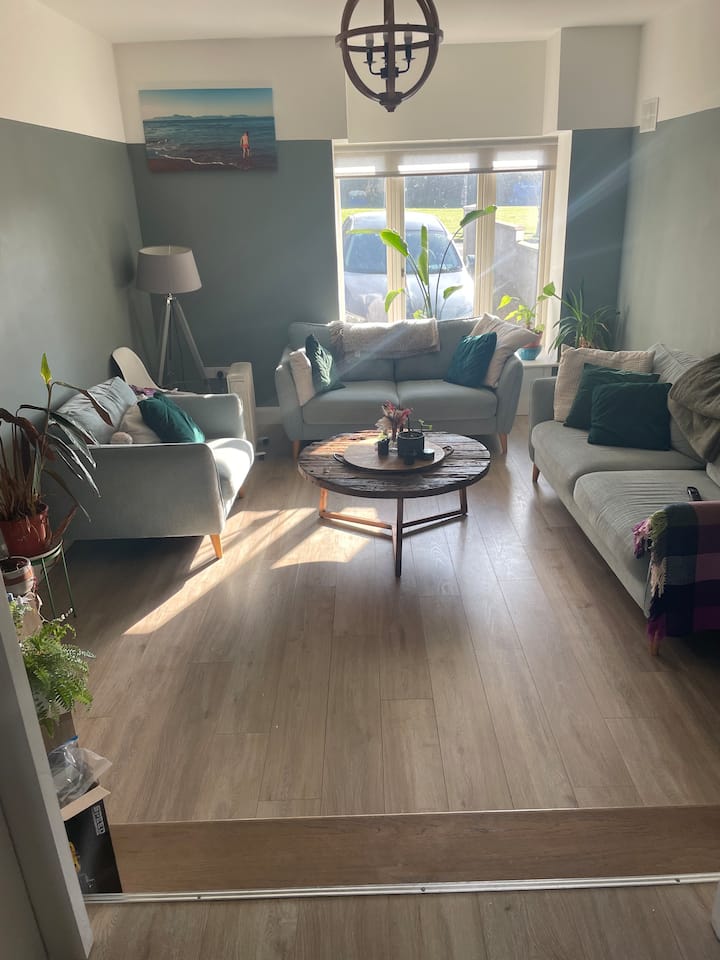 4 Bed Family Home With Sea Views, Spacious Garden - Greystones