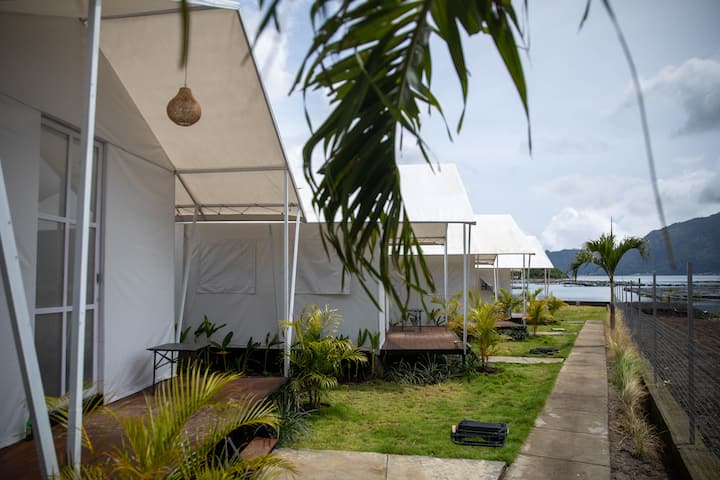 Lake Front Cabain - Kintamani