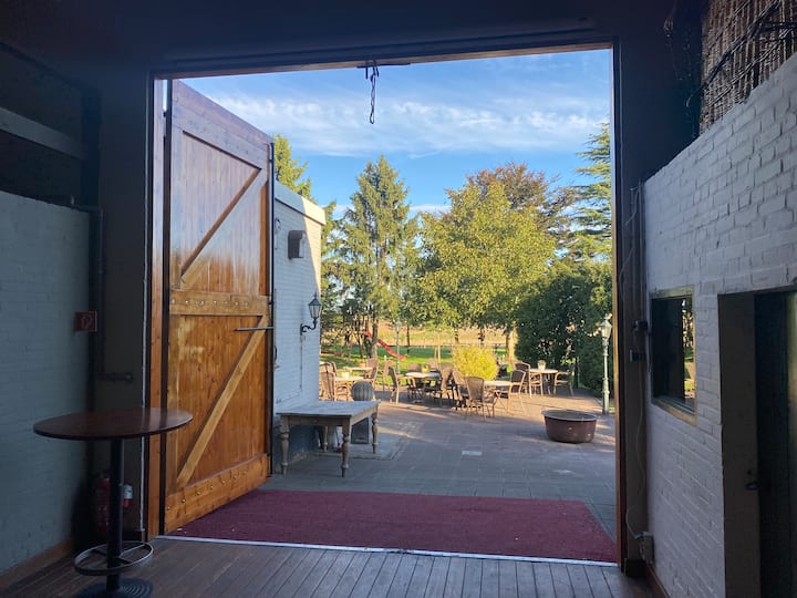 Sky-bar Groepsaccommodatie - 틸부르흐