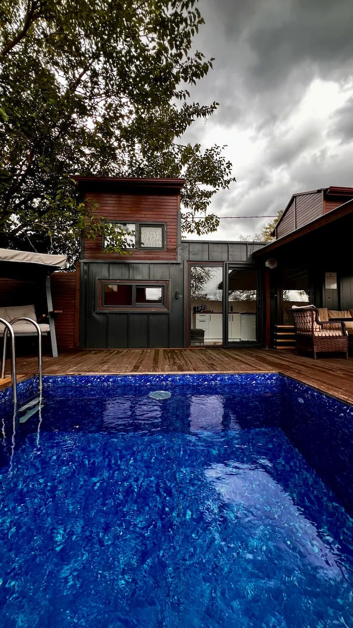 Sıcak Havuzlu Sapanca 1 + 1 - Sapanca