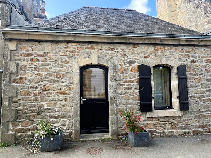 Petite Maison Avec Jardin Clos Au Cœur Du Village - Pointe du Raz