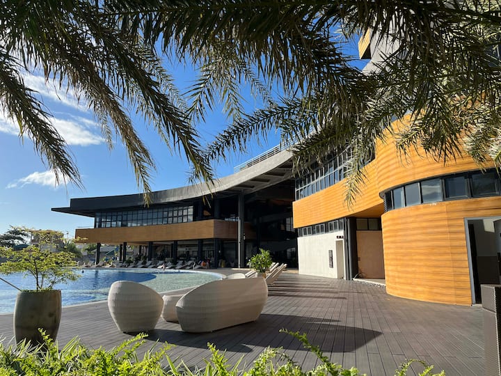 Your Modern Seaside Escape In San Juan, Batangas. - Laiya